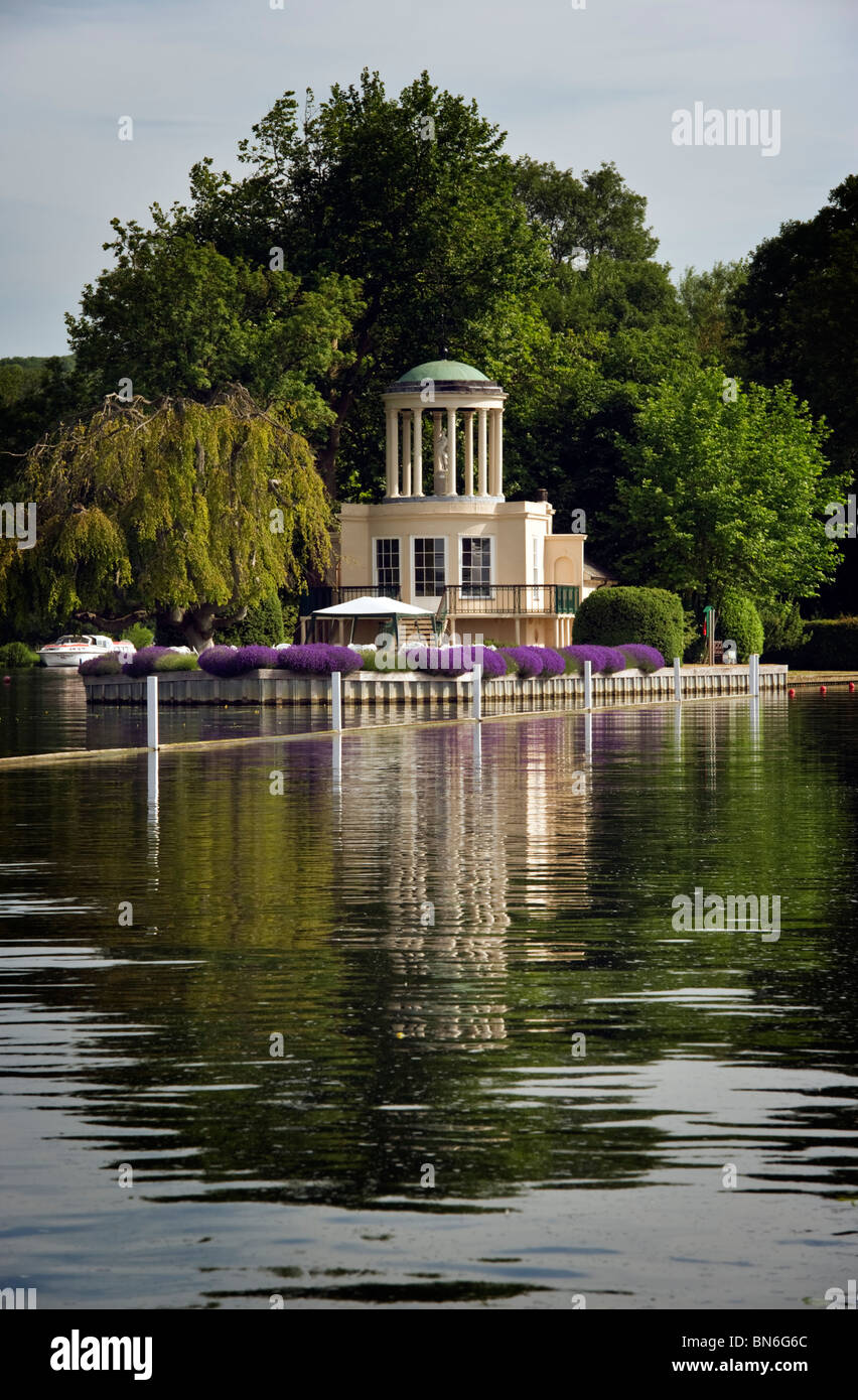 Temple island hi-res stock photography and images - Alamy