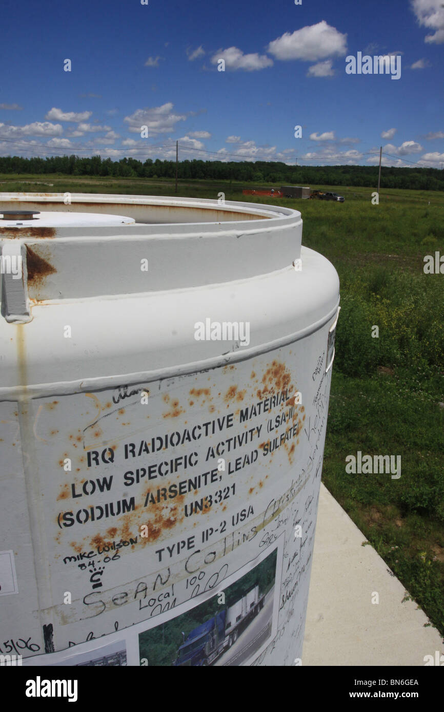 Feed materials production center hi-res stock photography and images ...