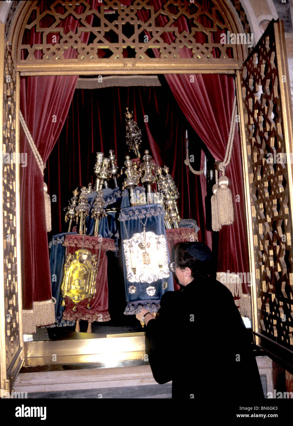 West london synagogue hi-res stock photography and images - Alamy