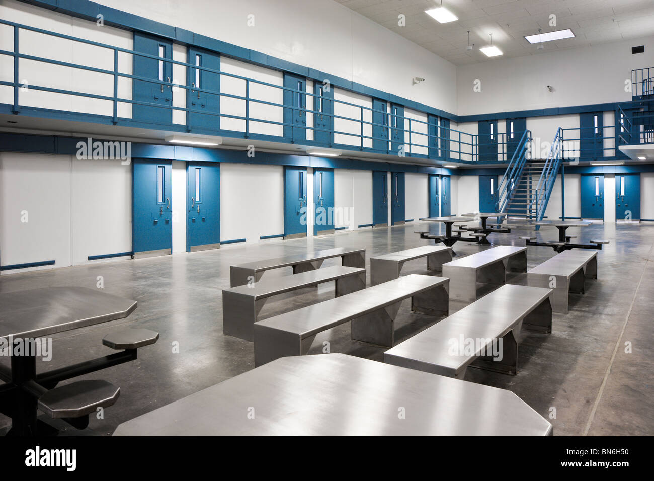 Florida - Feb 2009 - Interior view of a correctional institution in ...