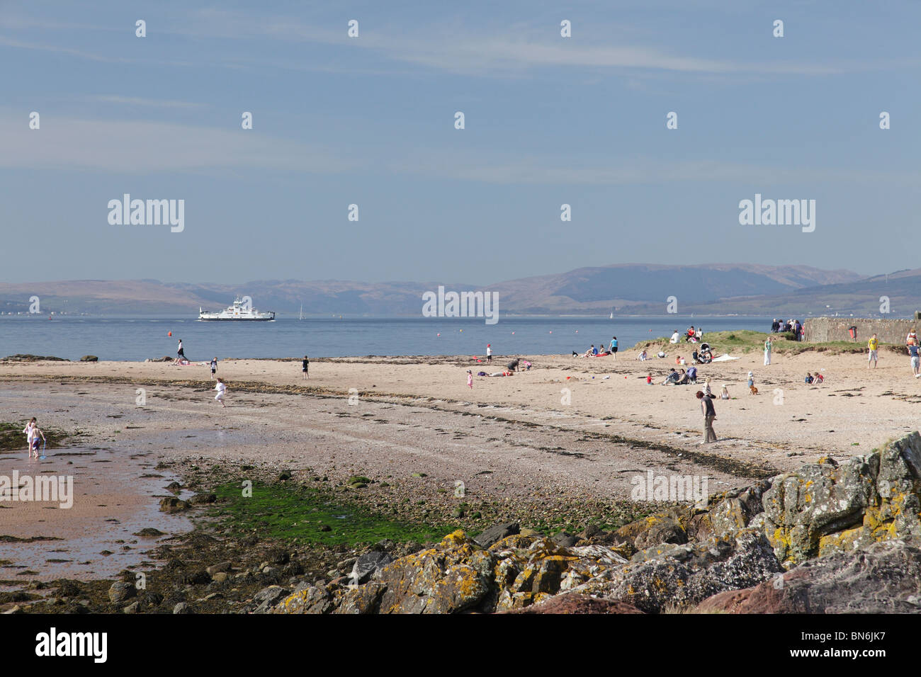 Largs Beach Stock Photos & Largs Beach Stock Images - Alamy