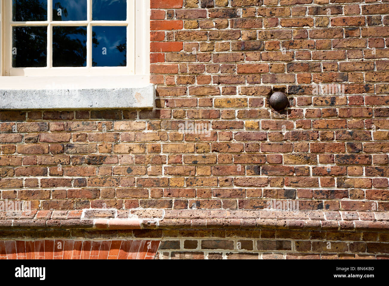 Cannonball in wall hi-res stock photography and images - Alamy