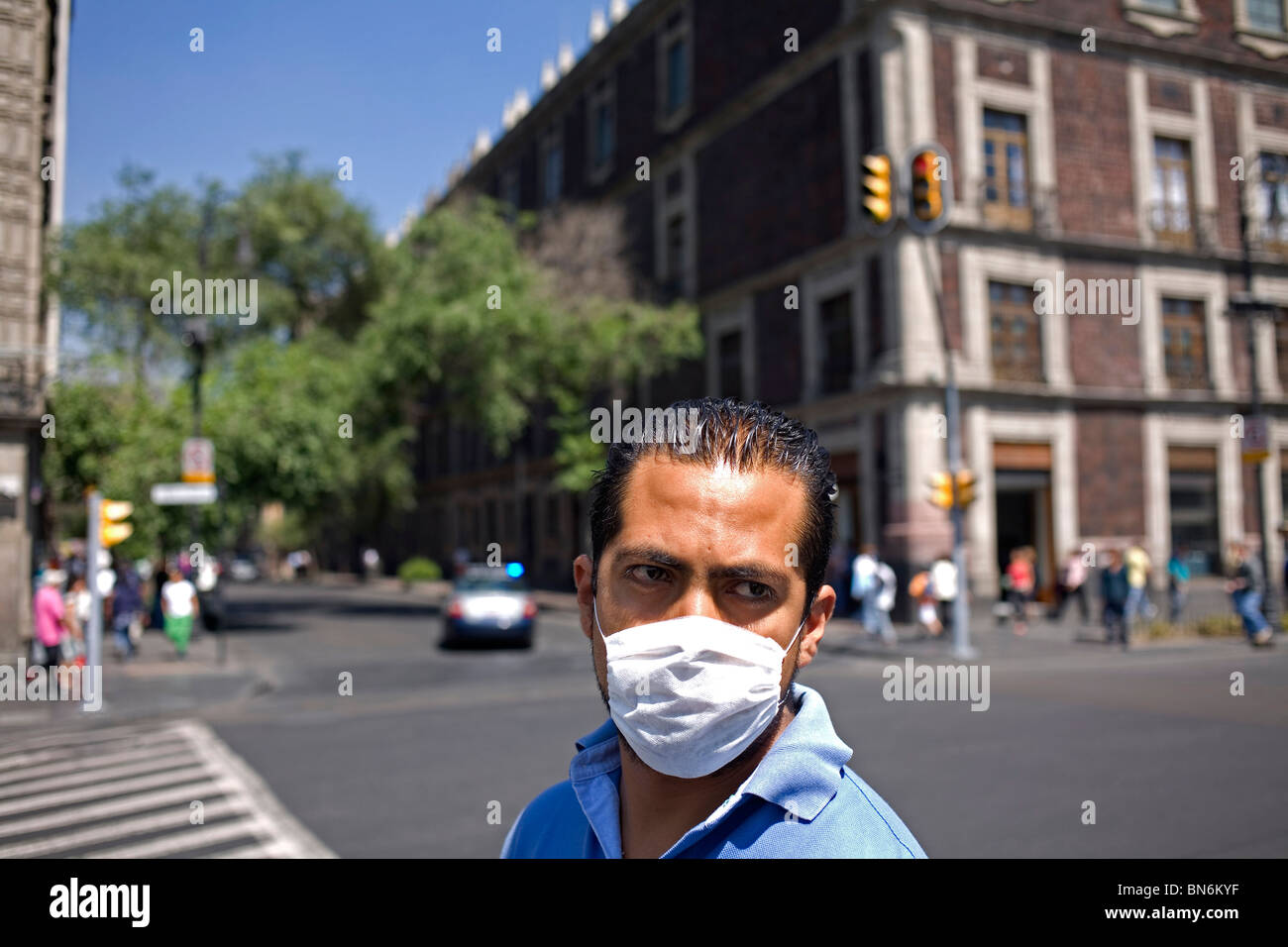Precaution mask for swine flu hi-res stock photography and images - Alamy