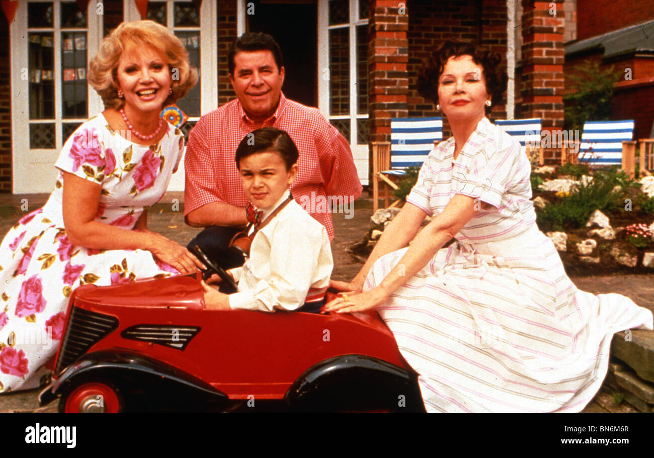 FUNNY BONES (1995) LESLIE CARON, AMIR FAWZI, JERRY LEWIS, RUTA JERRY ...