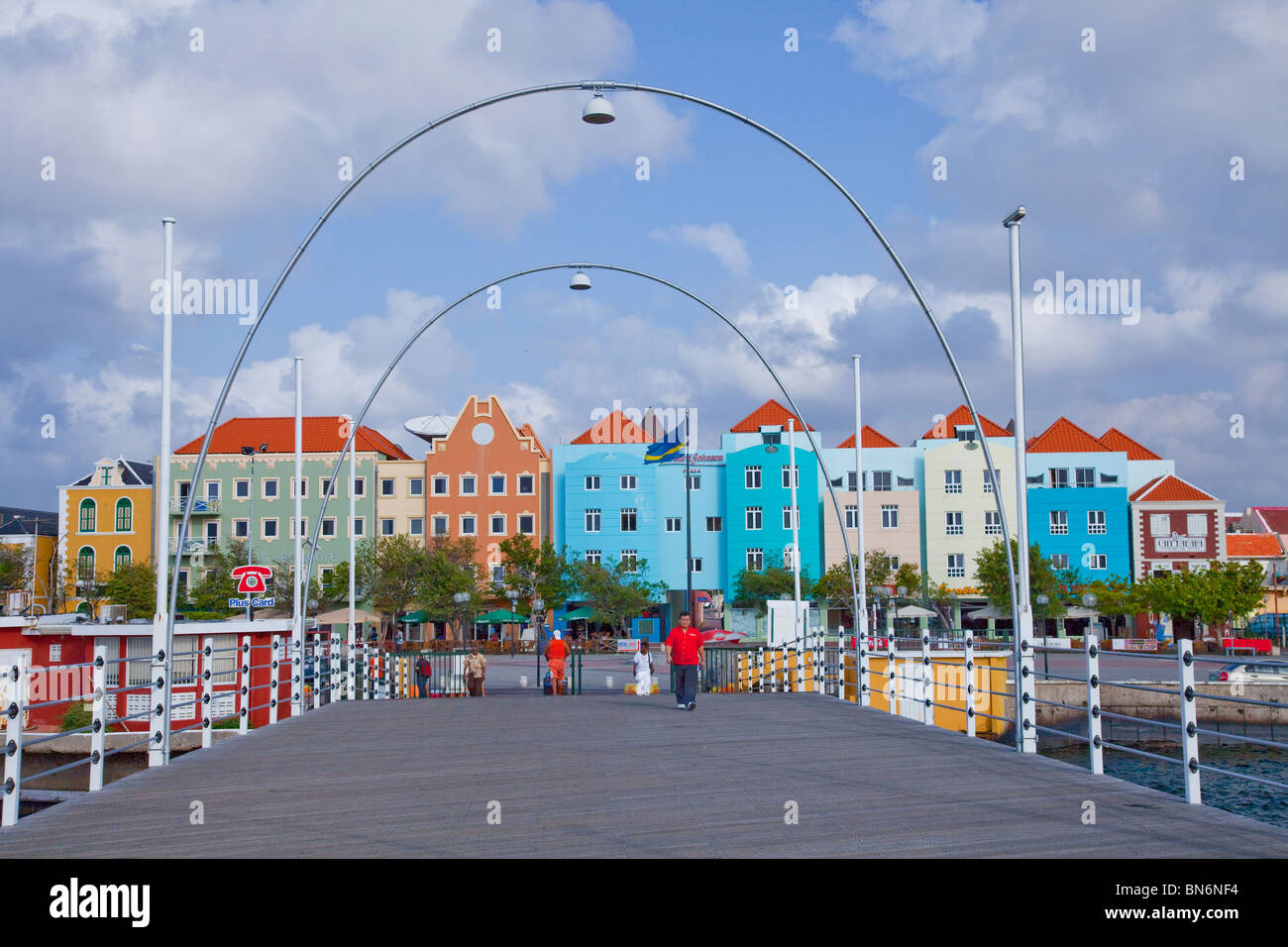 The floating bridge in Willemstad, Curacao, Netherlands Antilles Stock ...