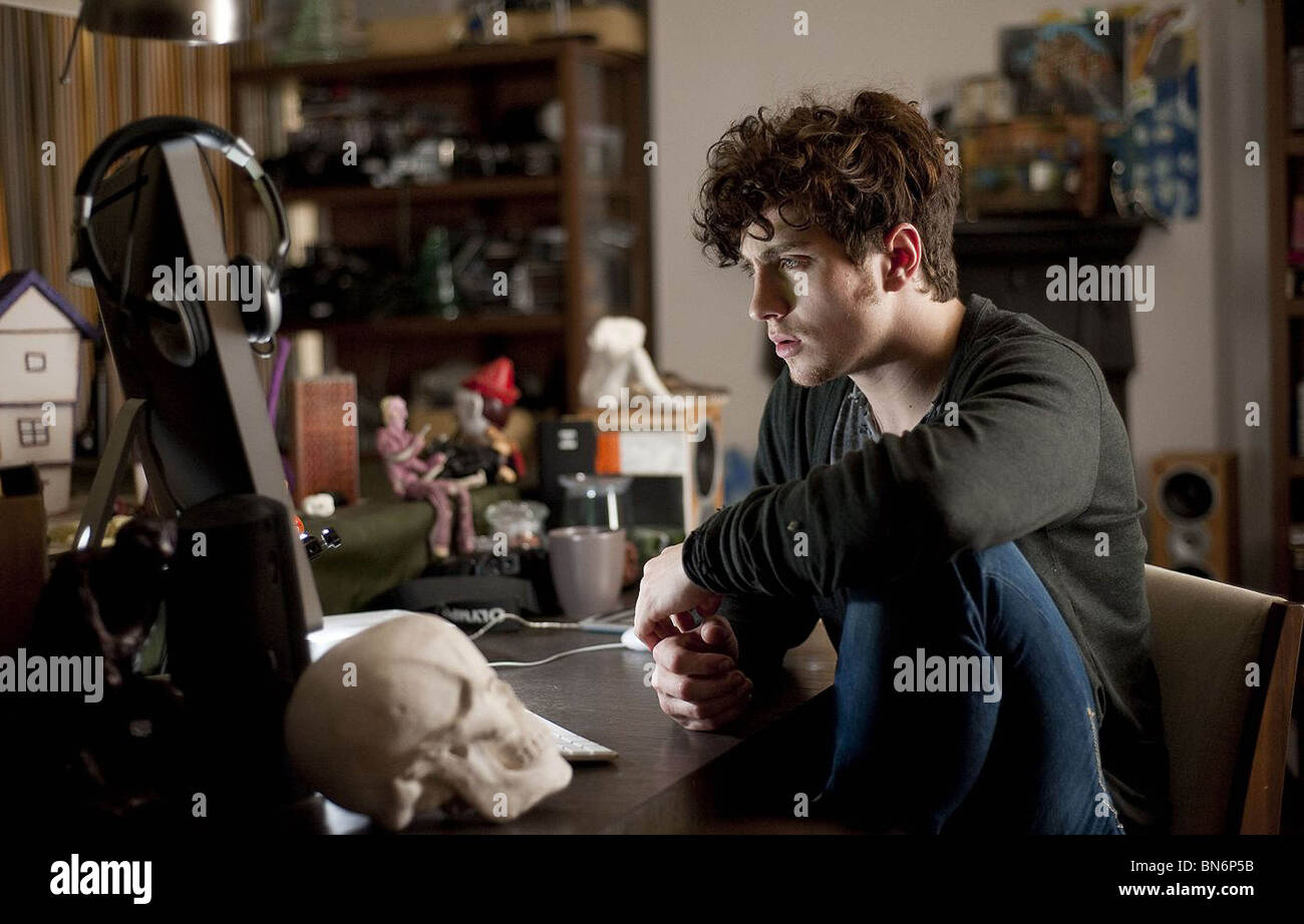 Chatroom film still hi-res stock photography and images - Alamy