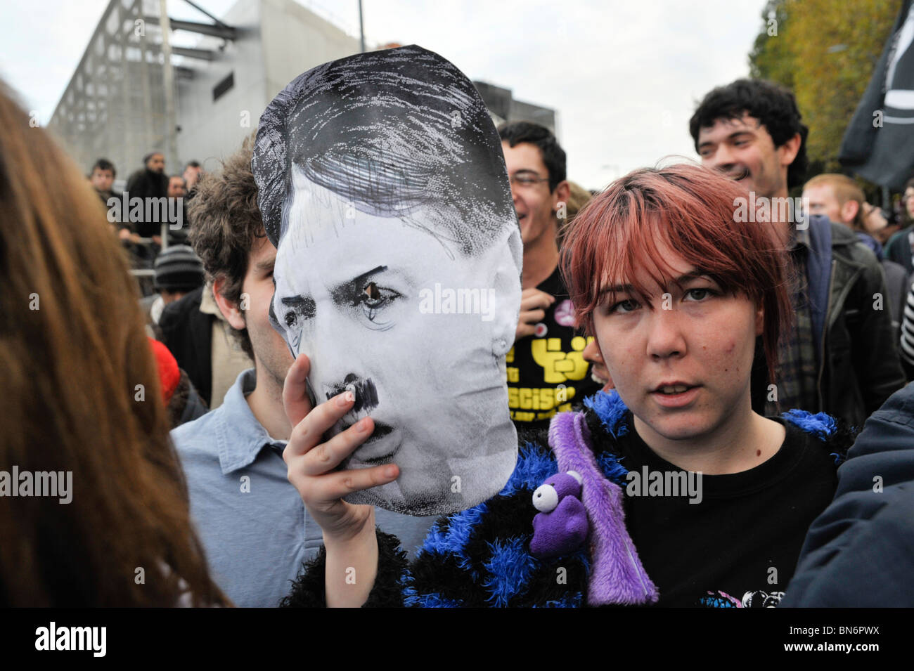 Hitler mask hi-res stock photography and images - Alamy