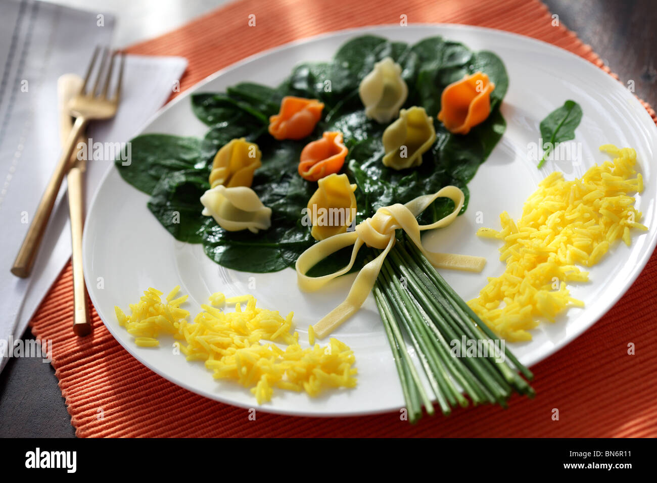 Macaroni la pasta bunch of flowers Stock Photo - Alamy