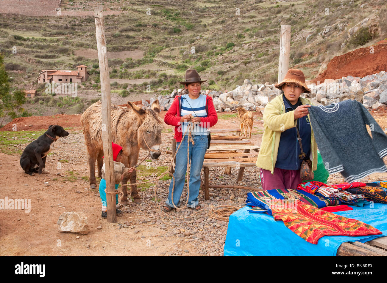 Roadside markets hi-res stock photography and images - Alamy
