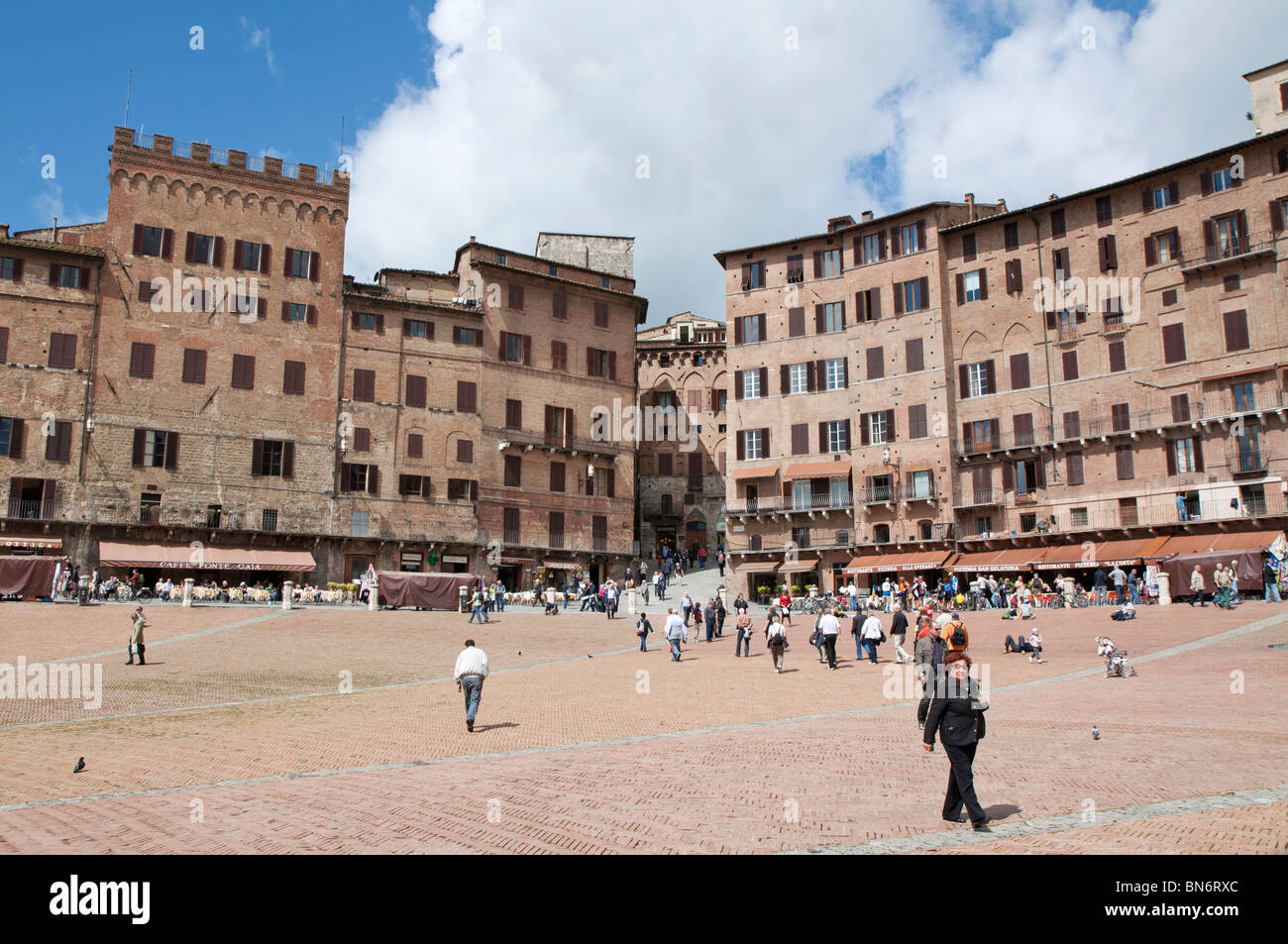 Siena, Piazza del Campo, Tuscany, Italy Stock Photo - Alamy