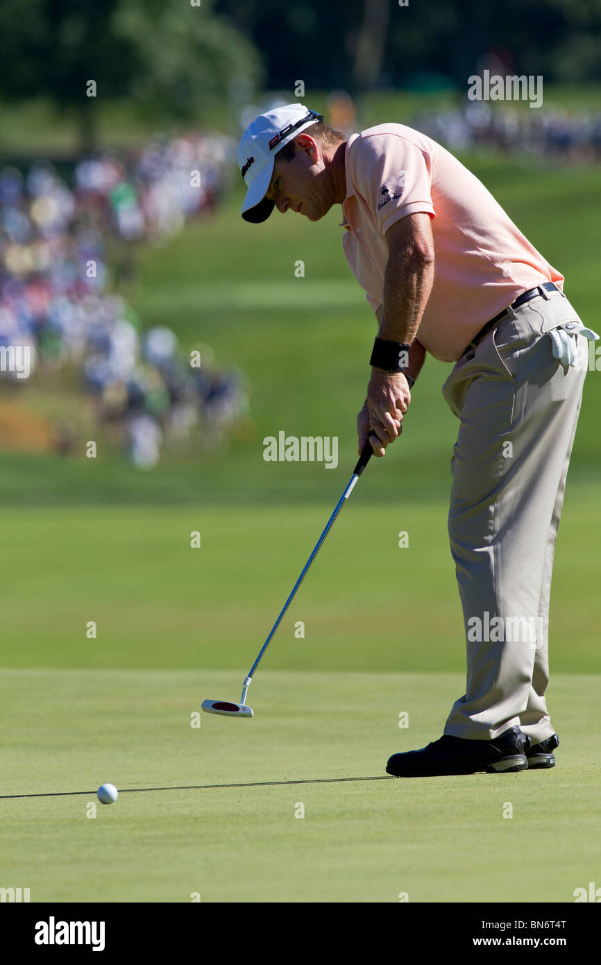 Scott Verplank competing at the 2010 AT&T National Stock Photo - Alamy