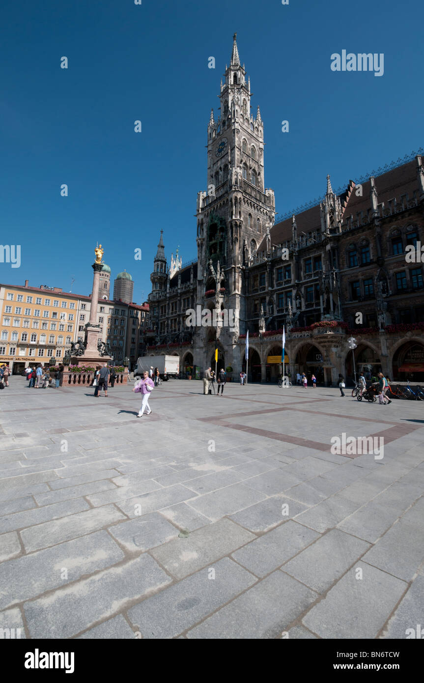 Marian platz hi-res stock photography and images - Alamy