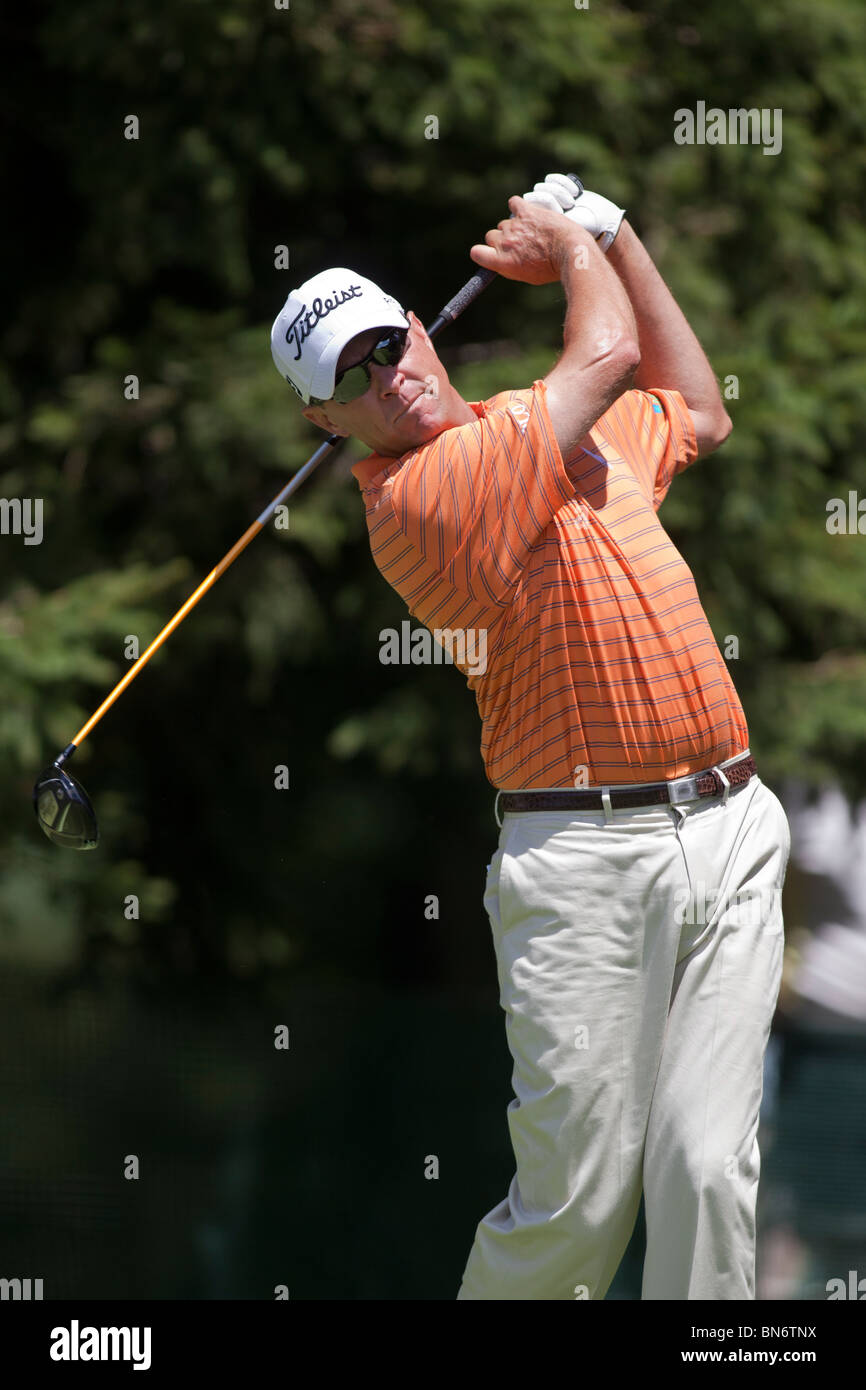 Davis Love III competing at the 2010 AT&T National Stock Photo - Alamy