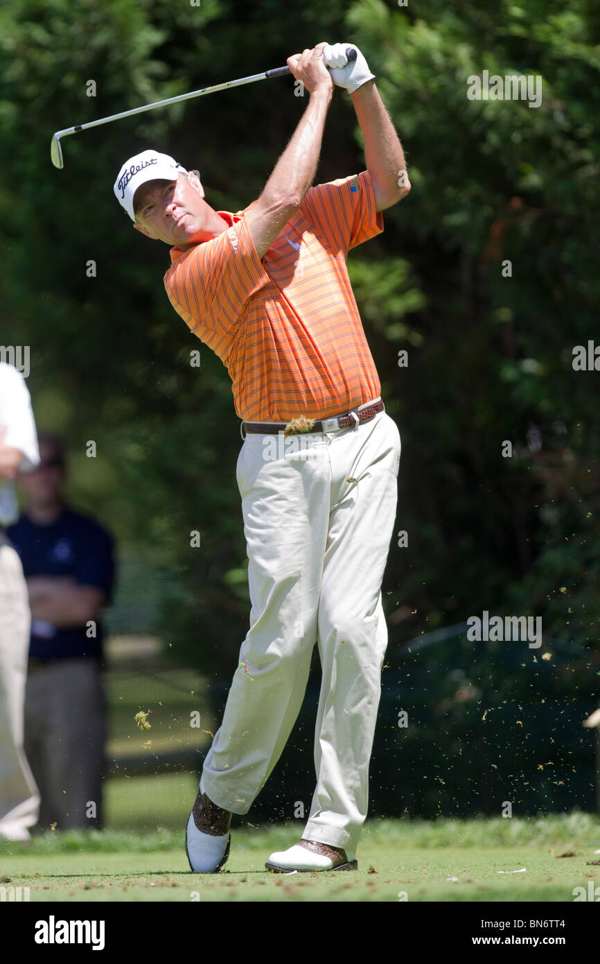 Davis Love III competing at the 2010 AT&T National Stock Photo - Alamy