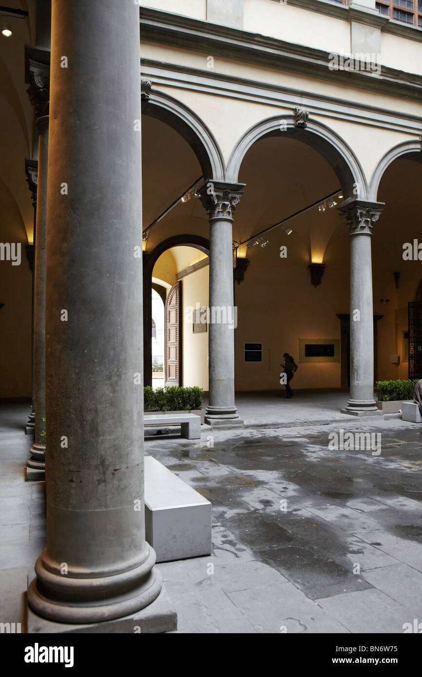Palazzo Strozzi in Florence, Italy Stock Photo - Alamy