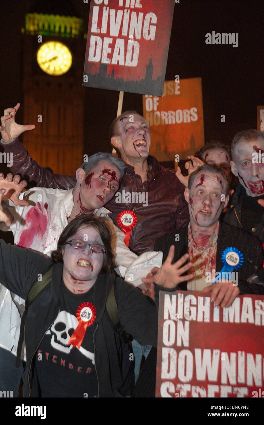 Zombies protesting hi-res stock photography and images - Alamy