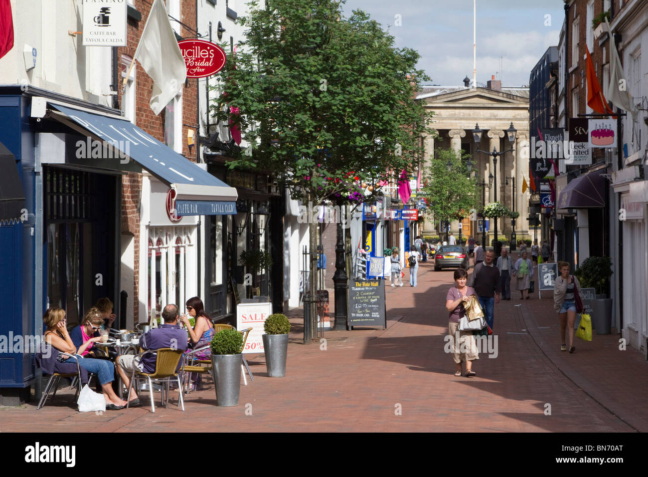 Macclesfield town centre high street hi-res stock photography and ...