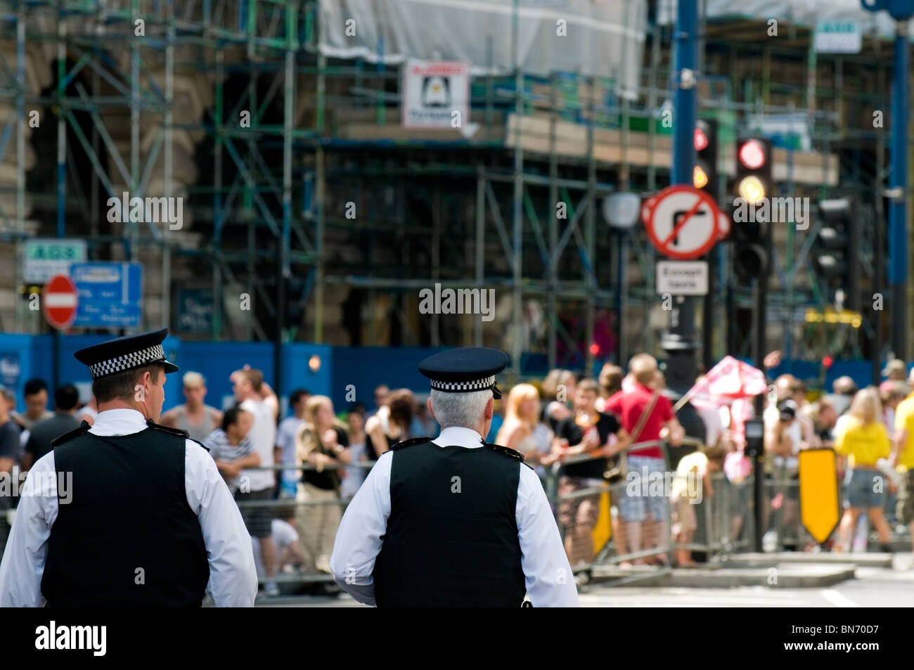 Police police officers hi-res stock photography and images - Alamy