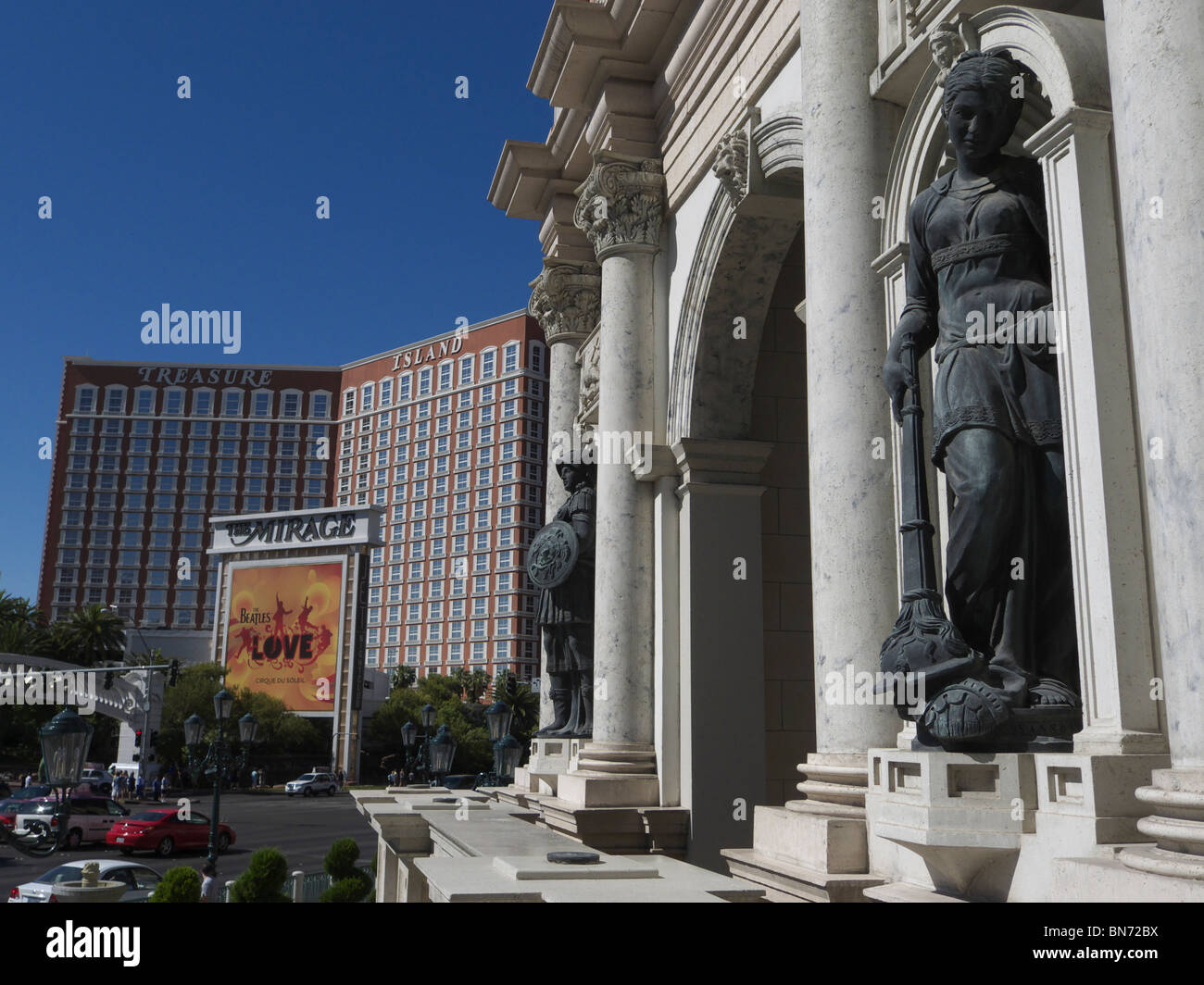 Statues at the front of the Venetian, Las Vegas, Nevada, USA Stock ...