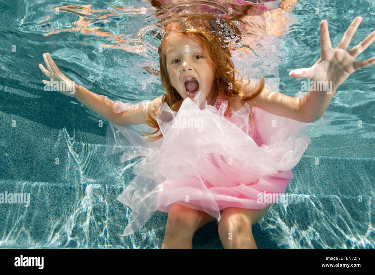 Little Girl Underwater at Henry Lymburner blog