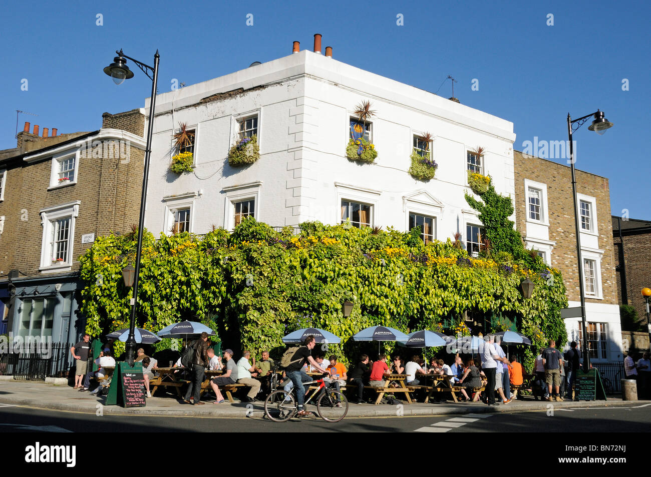 Barnsbury Islington High Resolution Stock Photography and Images - Alamy