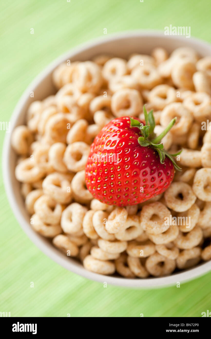 cereals rings and fruit Stock Photo - Alamy