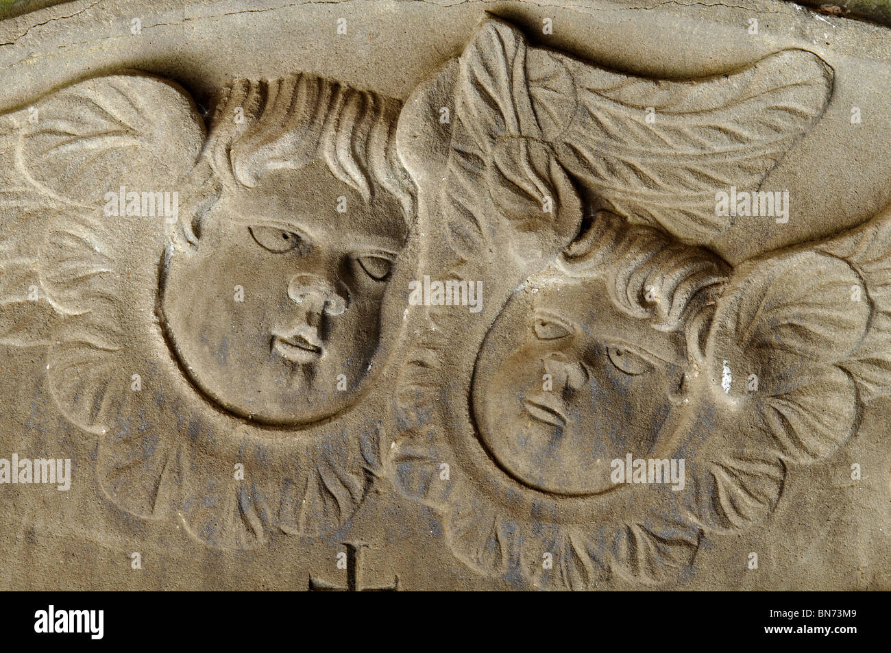 Carved stone cherub hi-res stock photography and images - Alamy
