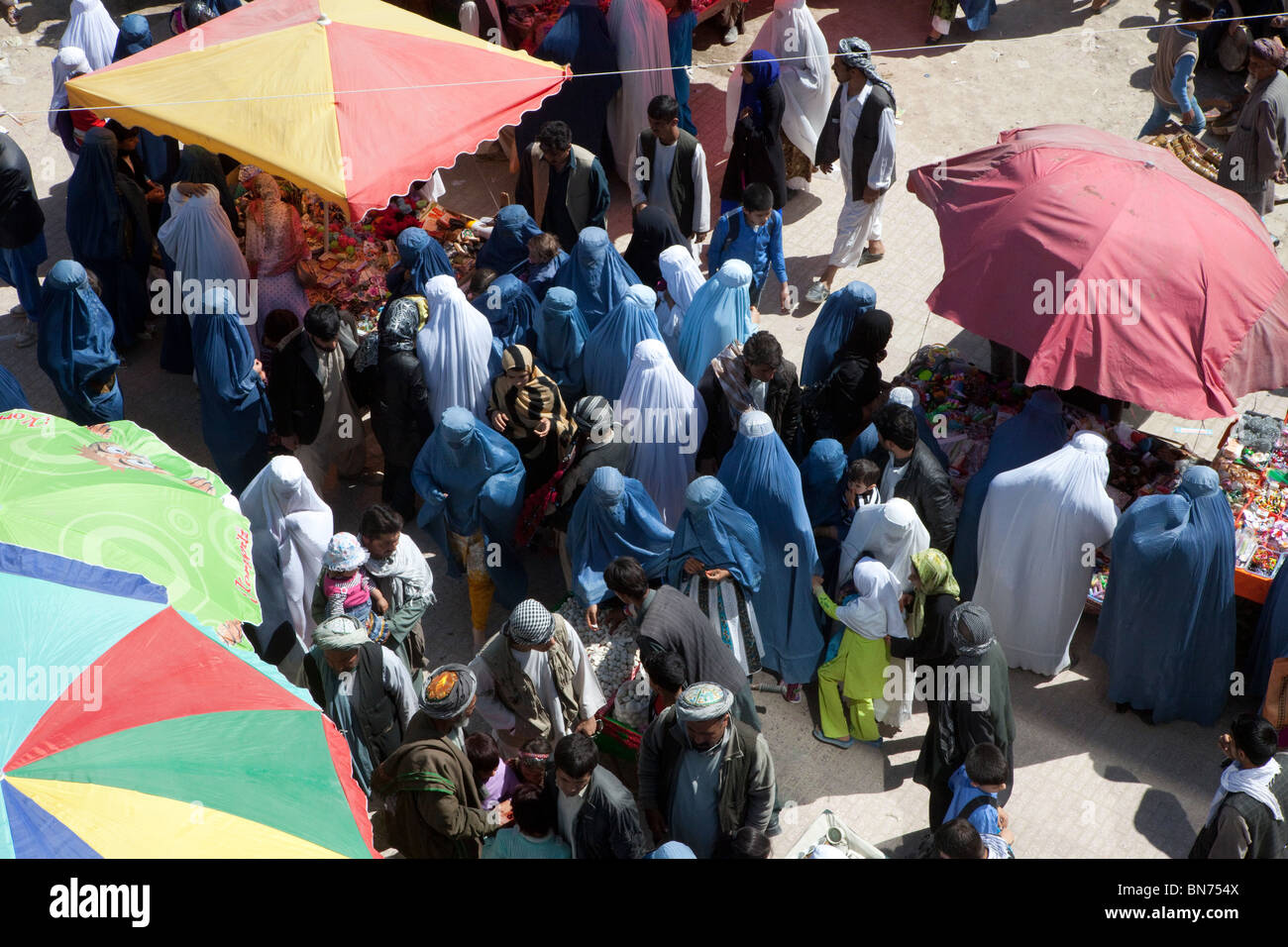 bazaar in Mazar-i-sharif, Afghanistan Stock Photo - Alamy