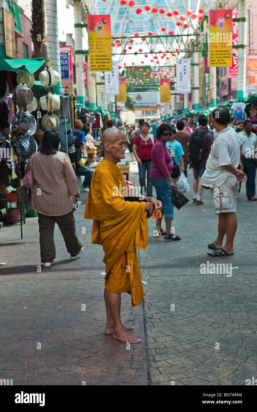 Monk begging hi-res stock photography and images - Alamy