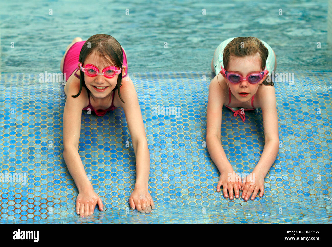 Slides for children hi-res stock photography and images - Alamy