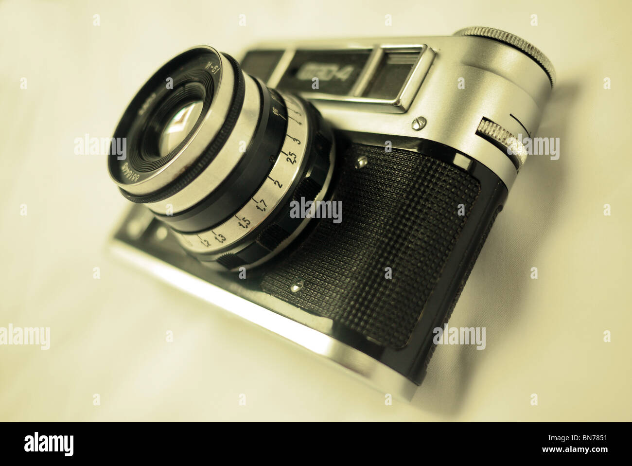 Old Russian FED 35mm rangefinder film camera Stock Photo - Alamy