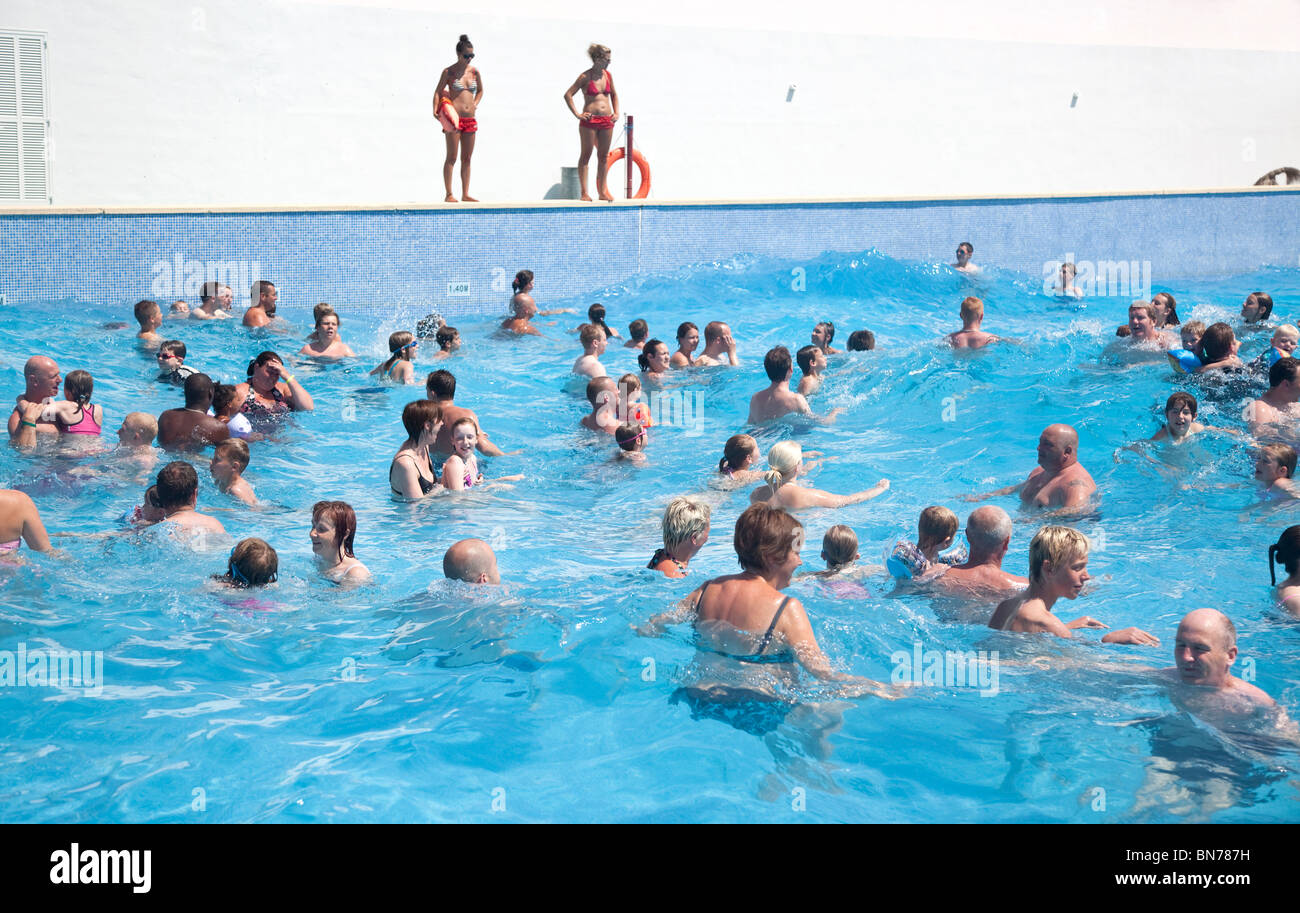 Holiday makes bob up and down in all different directions in a "wave ...