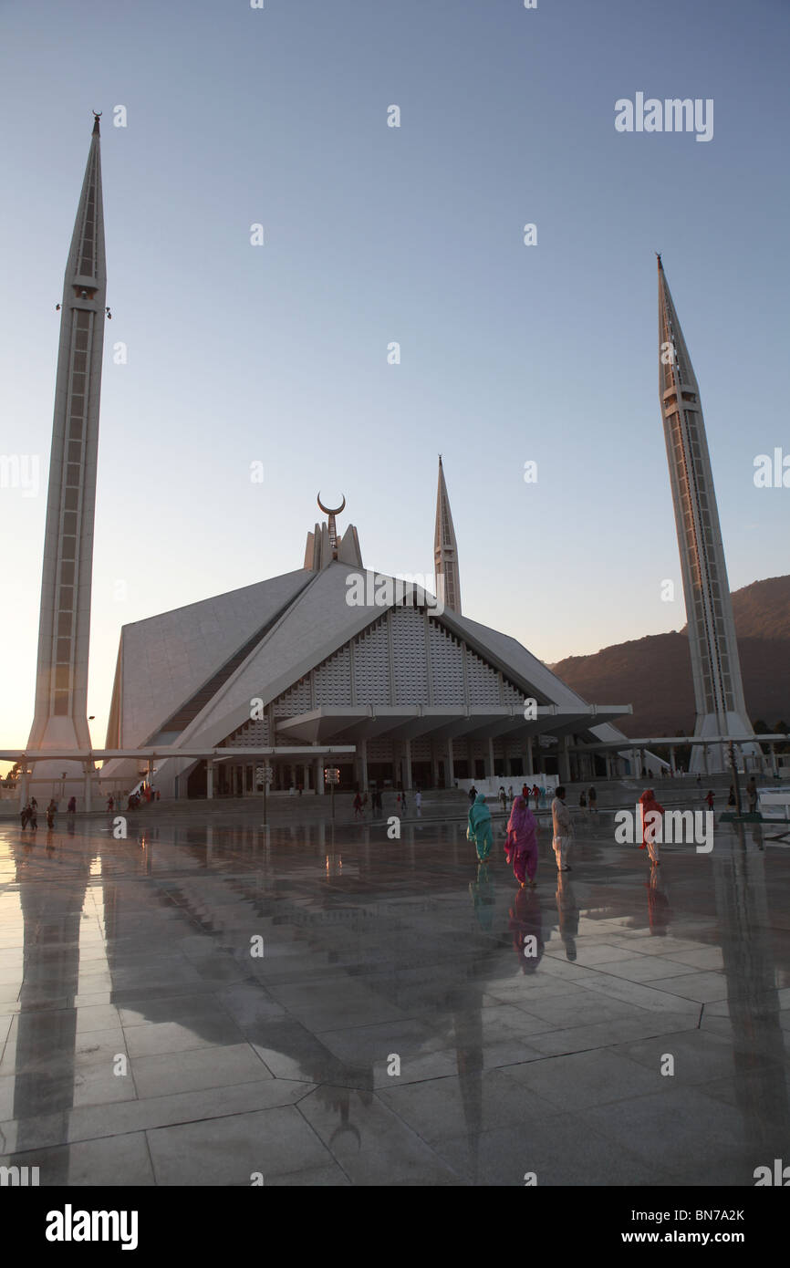 Faisal islam hi-res stock photography and images - Alamy