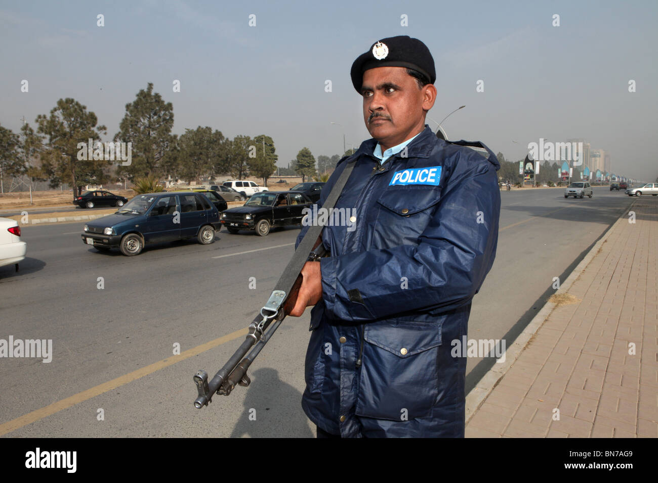 Police is alert in Pakistan for terrorists Stock Photo - Alamy