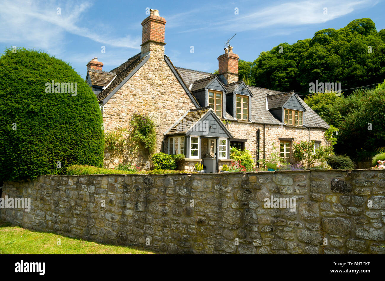 Clytha park hi-res stock photography and images - Alamy