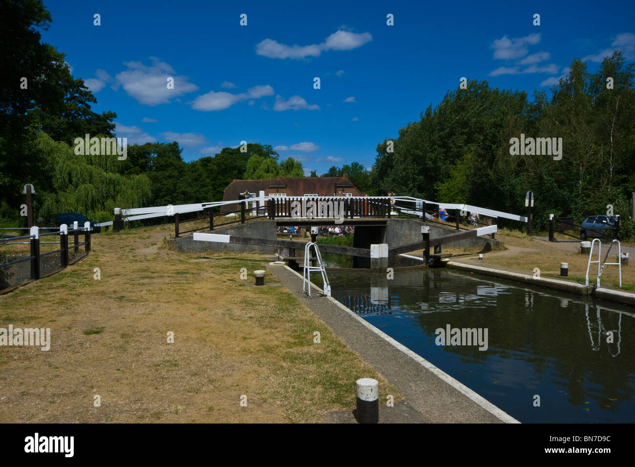 Closed river lock hi-res stock photography and images - Alamy