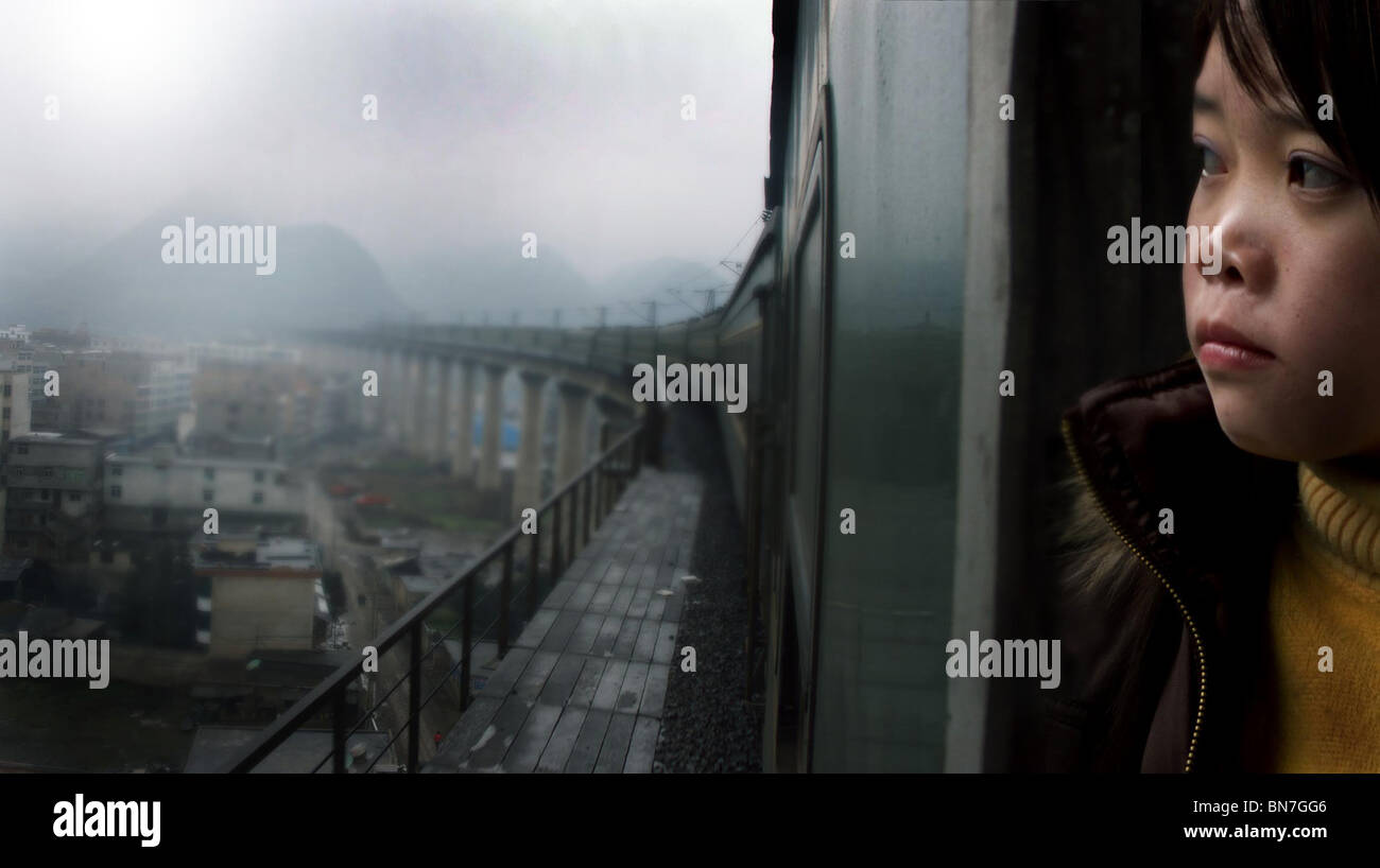 LAST TRAIN HOME (2009) LIXIN FAN (DIR Stock Photo - Alamy