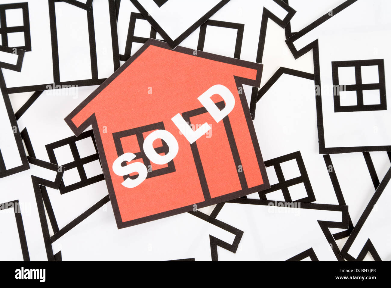 Real estate sold sign hi-res stock photography and images - Alamy