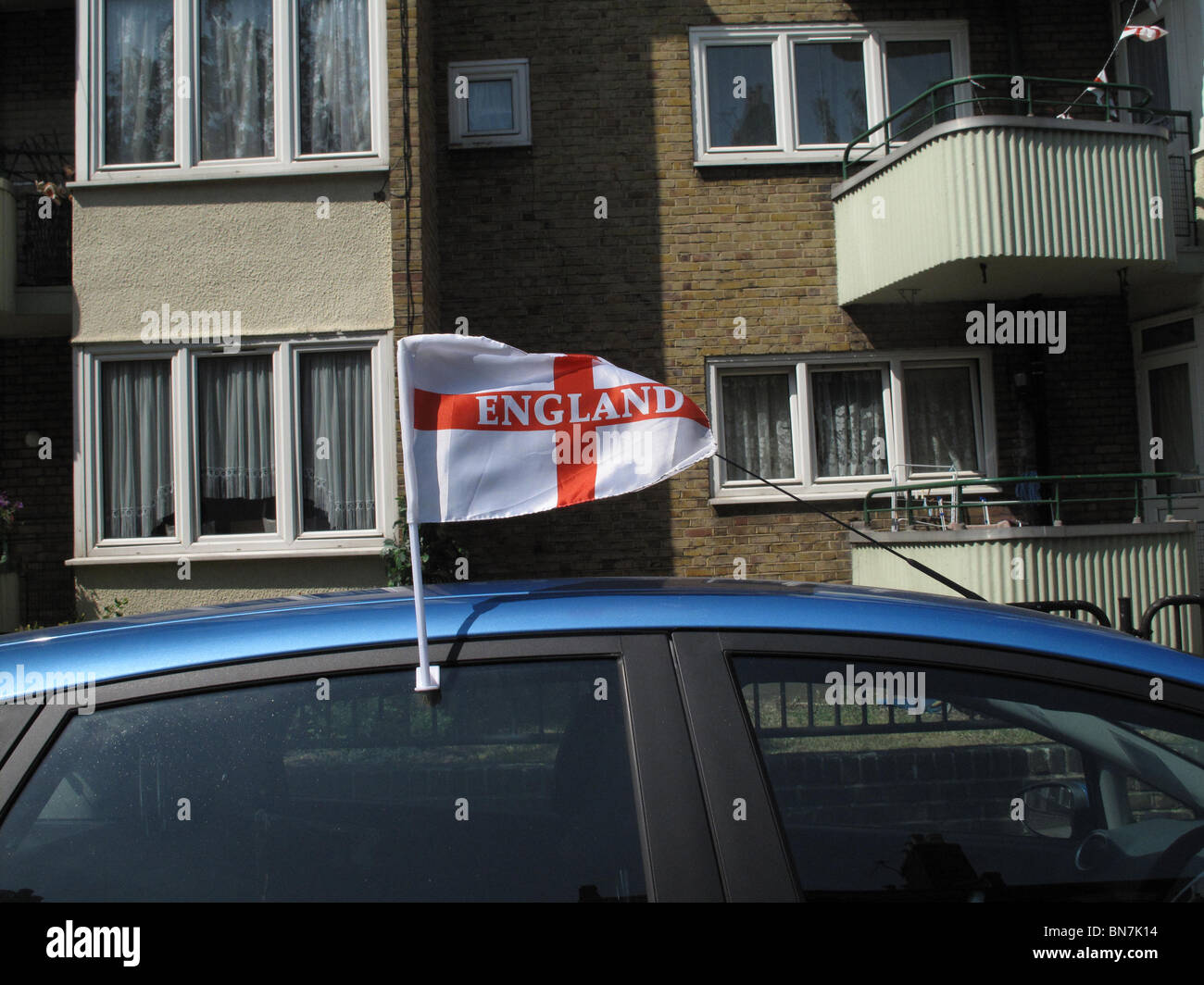 White england flag hi-res stock photography and images - Alamy