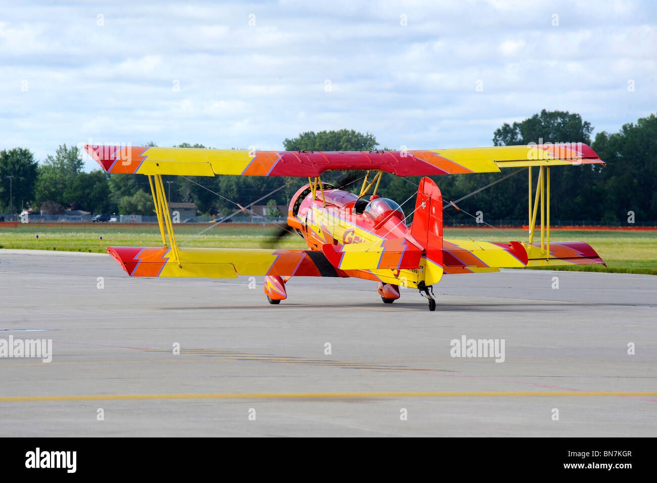 Air Show demonstration of armed forces of the United States at ...