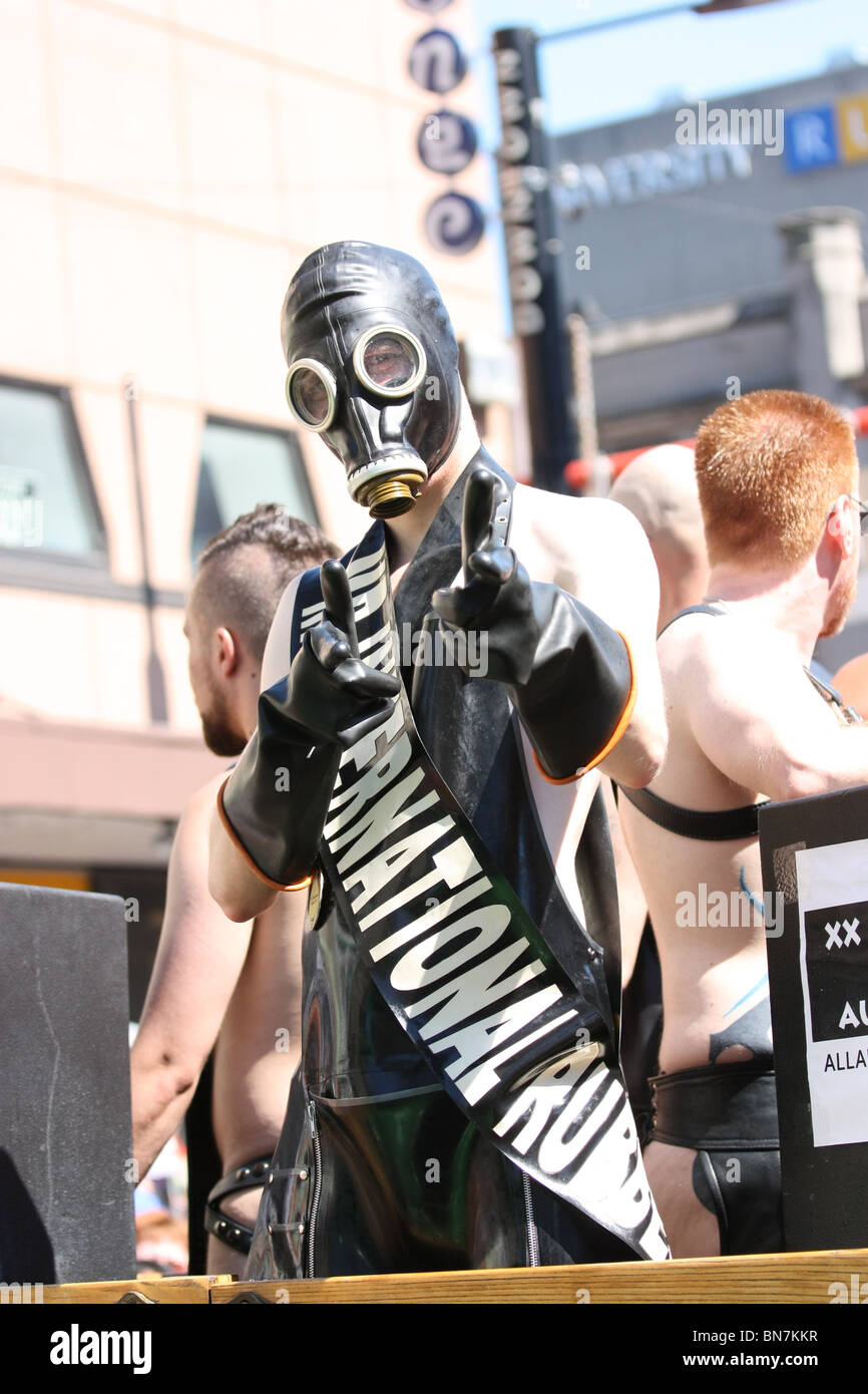 man gas mask Stock Photo - Alamy