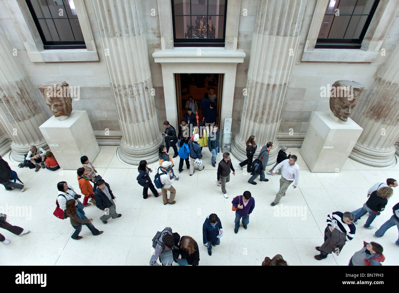 Visitor british museum hi-res stock photography and images - Alamy