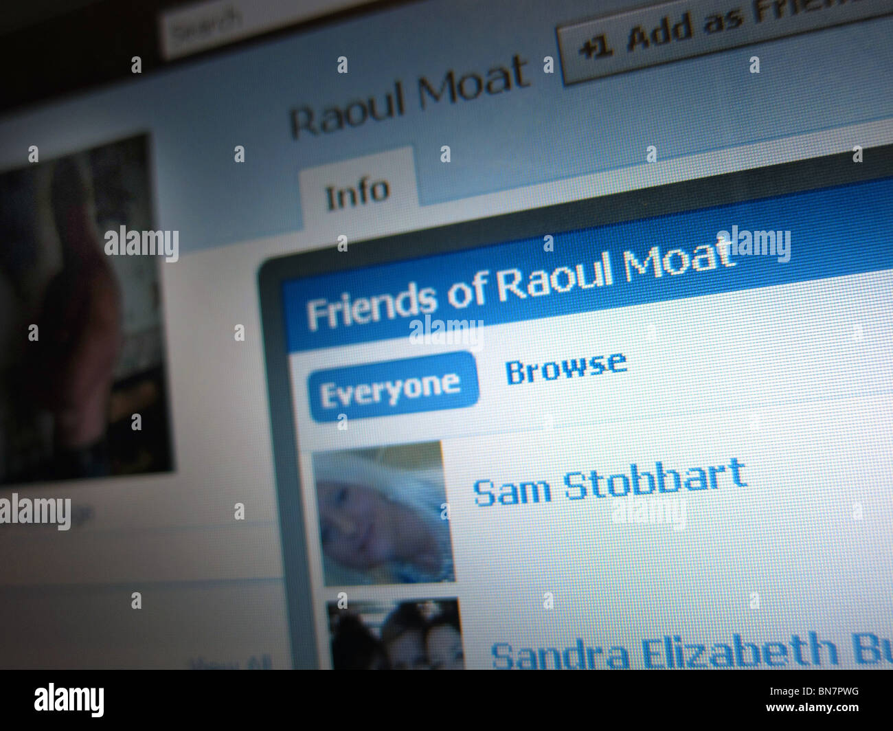 Friends list facebook hi-res stock photography and images - Alamy