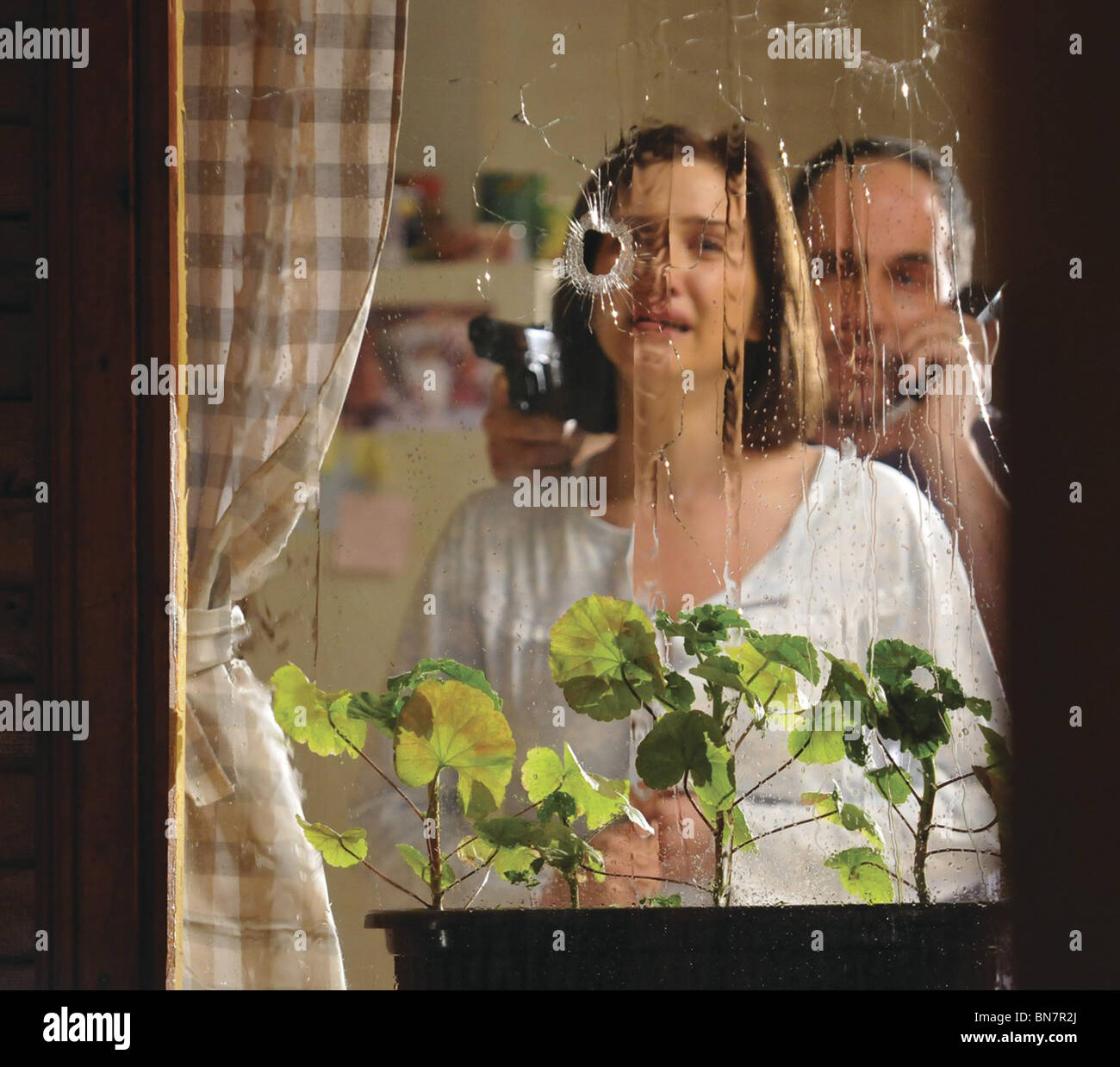 THE FOURTH KIND (2009) COREY JOHNSON, TYNE RAFAELI OLATUNDE OSUNSANMI ...