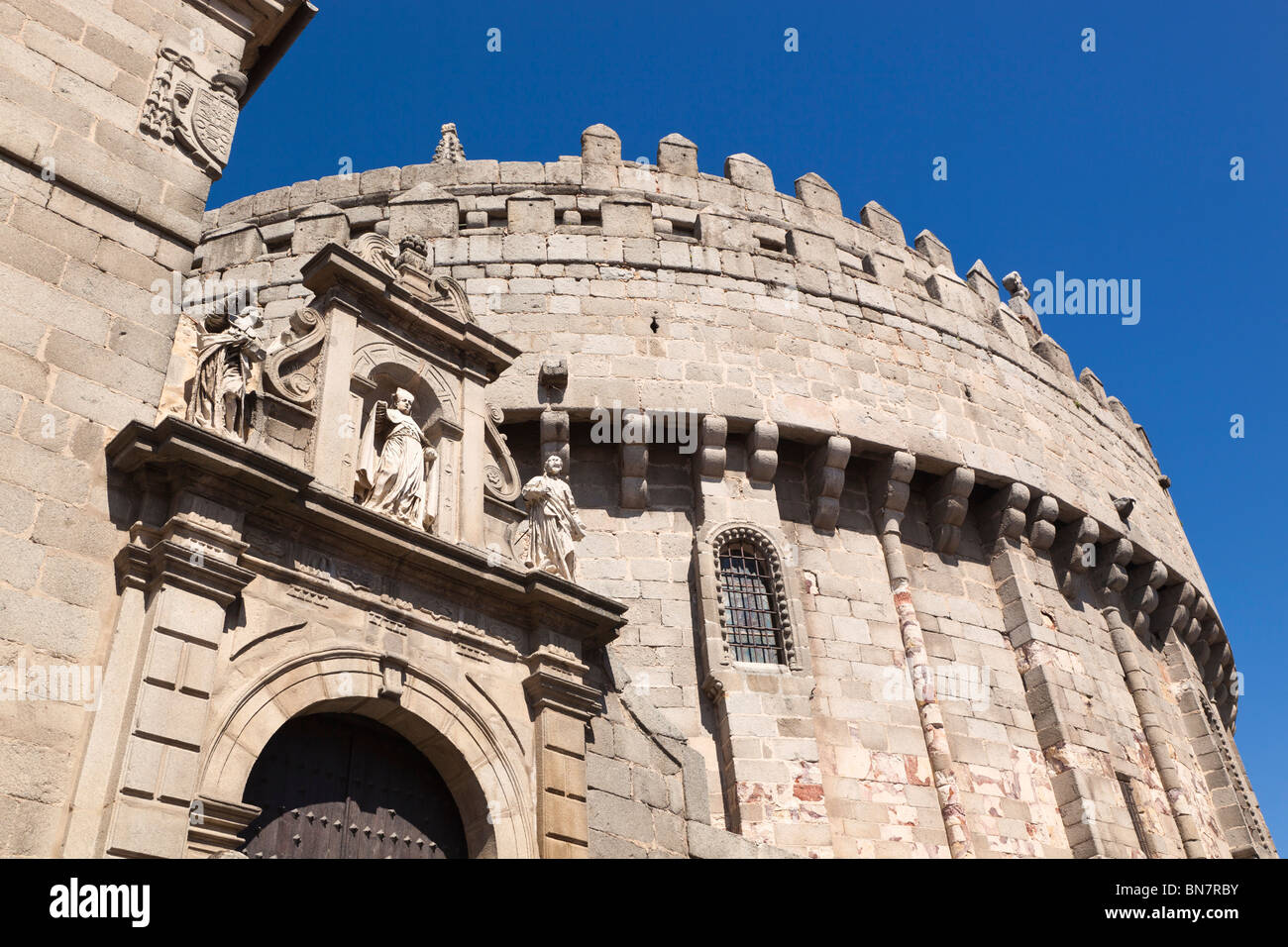 Gothic apse hi-res stock photography and images - Alamy