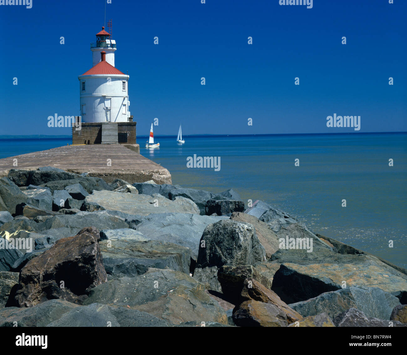 Sail boats on lake superior hi-res stock photography and images - Alamy