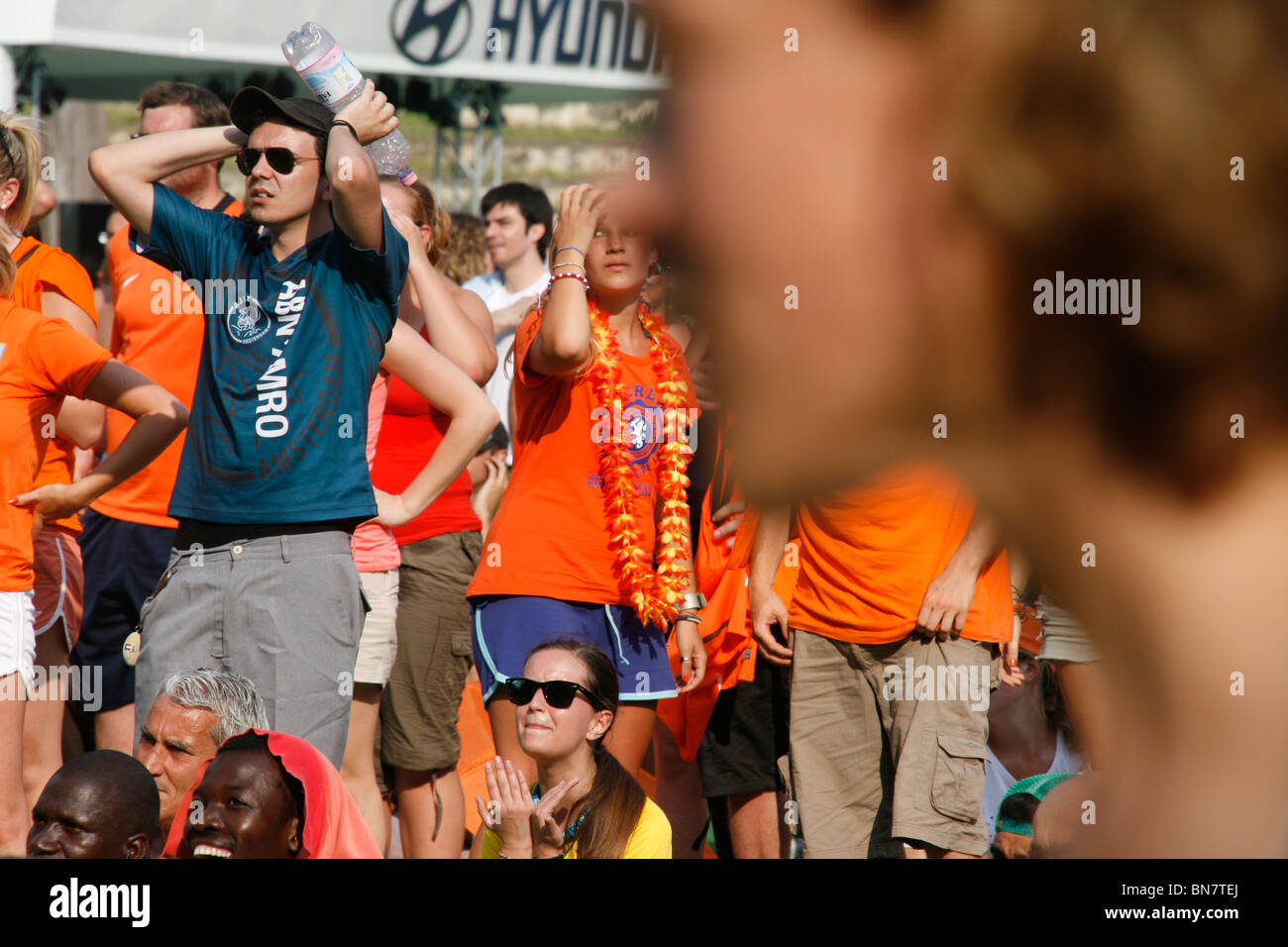 dutch supporters celebrating the victory over brazil at world cup fan ...
