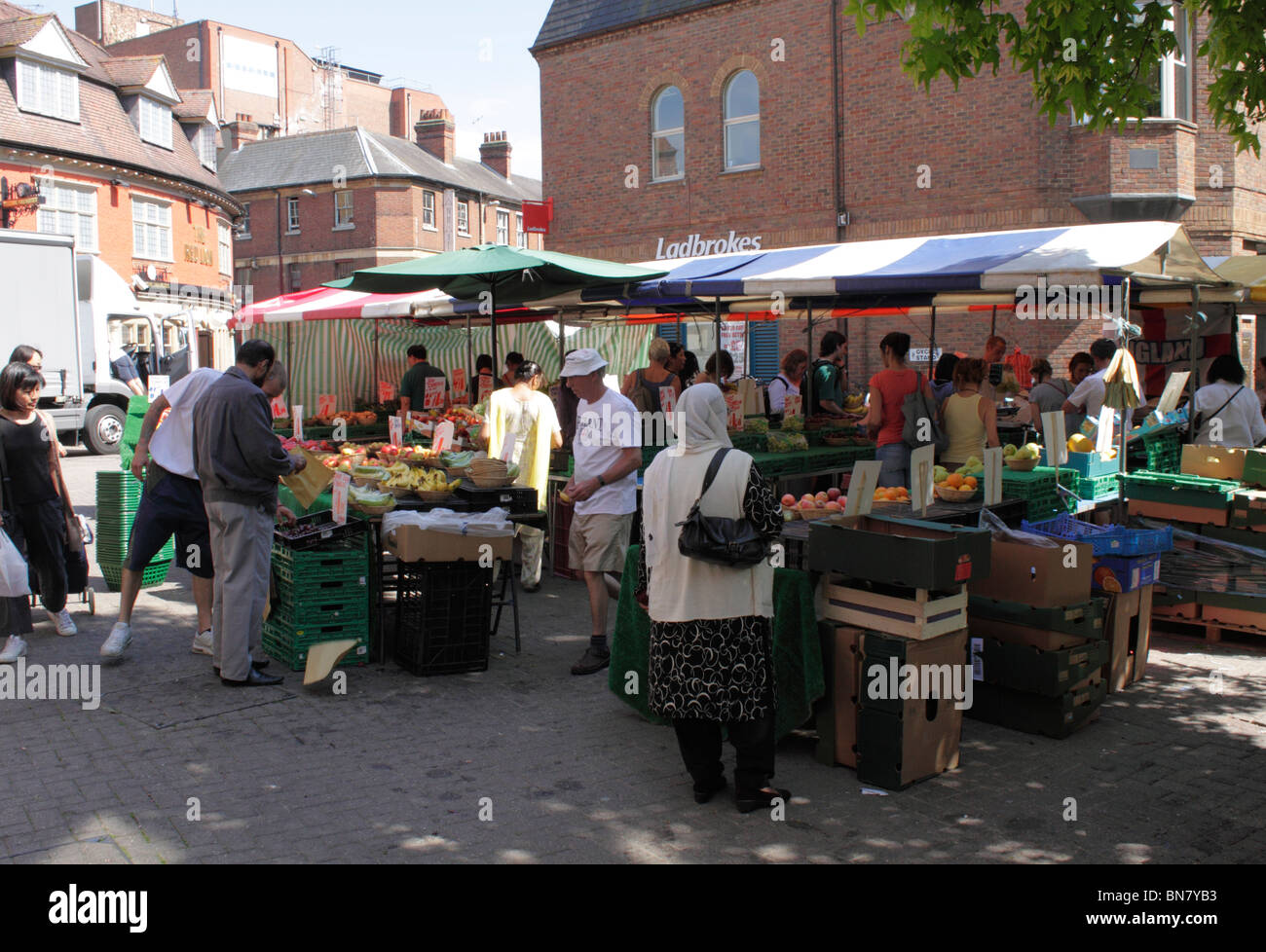 Gloucester market hi-res stock photography and images - Alamy