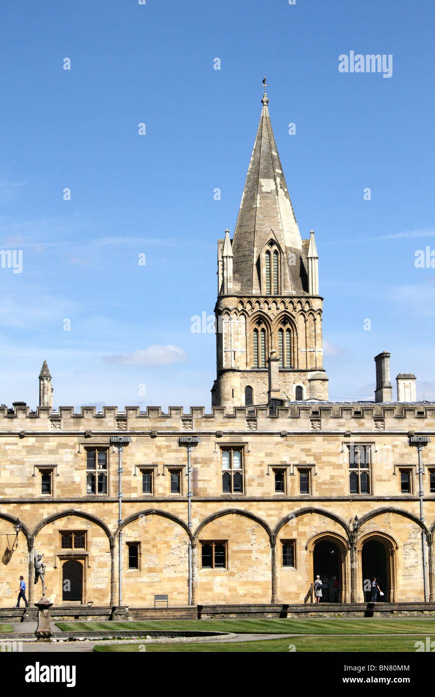 Christ church oxford quadrangle hi-res stock photography and images - Alamy