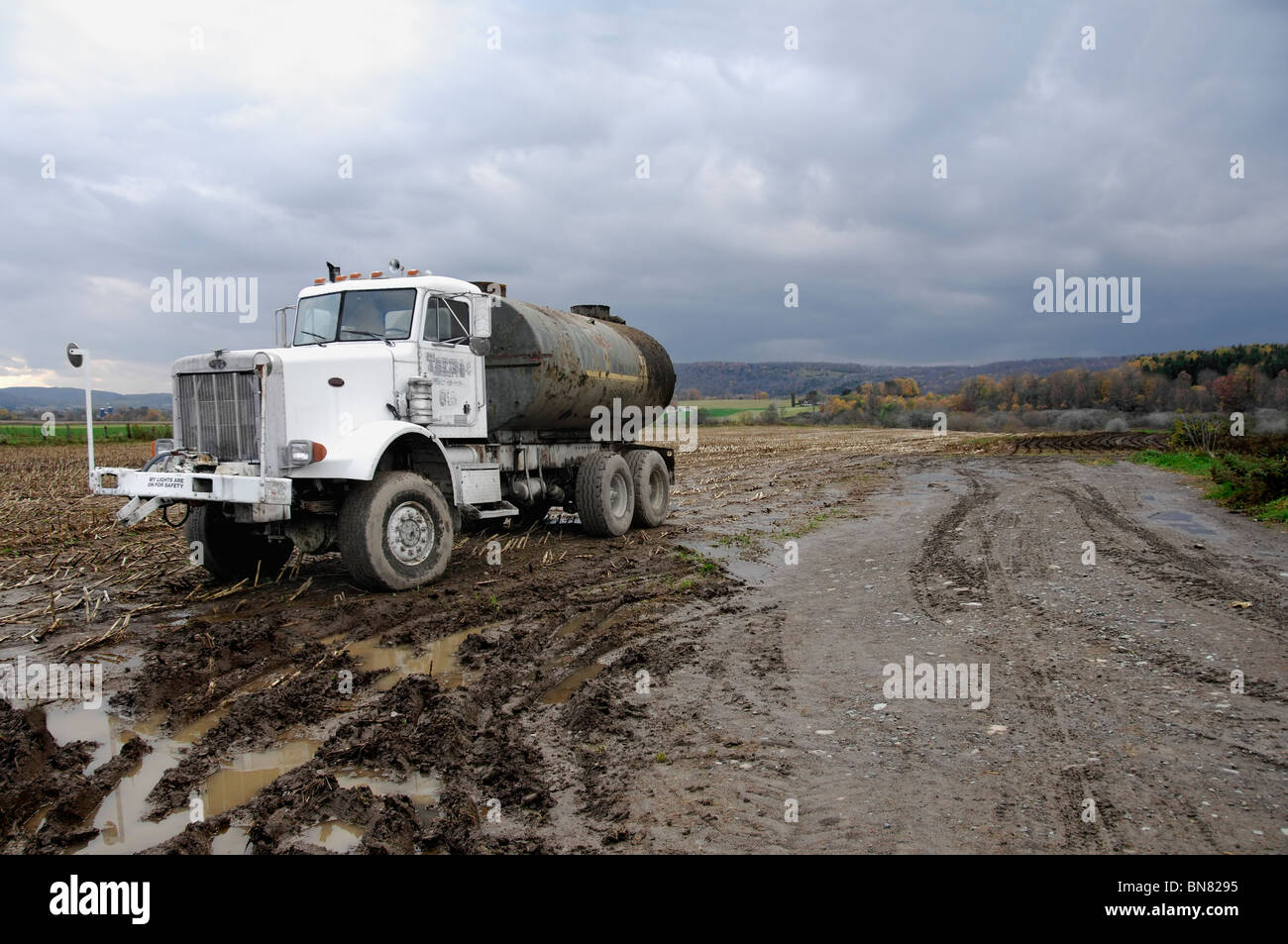 Fertilizer Truck High Resolution Stock Photography and Images - Alamy